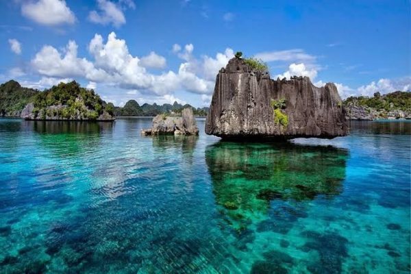 Miliki Potensi Wisata, Misool Akan Dijadikan Kawasan Ekslusif ...
