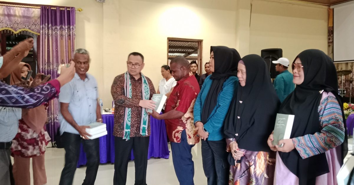 Buku Antologi Sudirman Said 'Bergerak Dengan Kewajaran' Kembali Dibedah ...