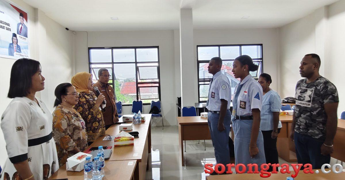Yohanis dan Rachel Mewakili PBD Sebagai Peserta Paskibra Tingkat ...