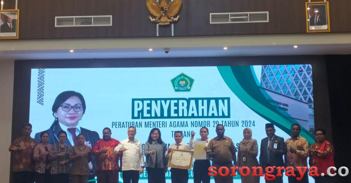 Serahkan PMA, STAKN Mesias Sorong Resmi Menjadi Perguruan Tinggi Negeri ...